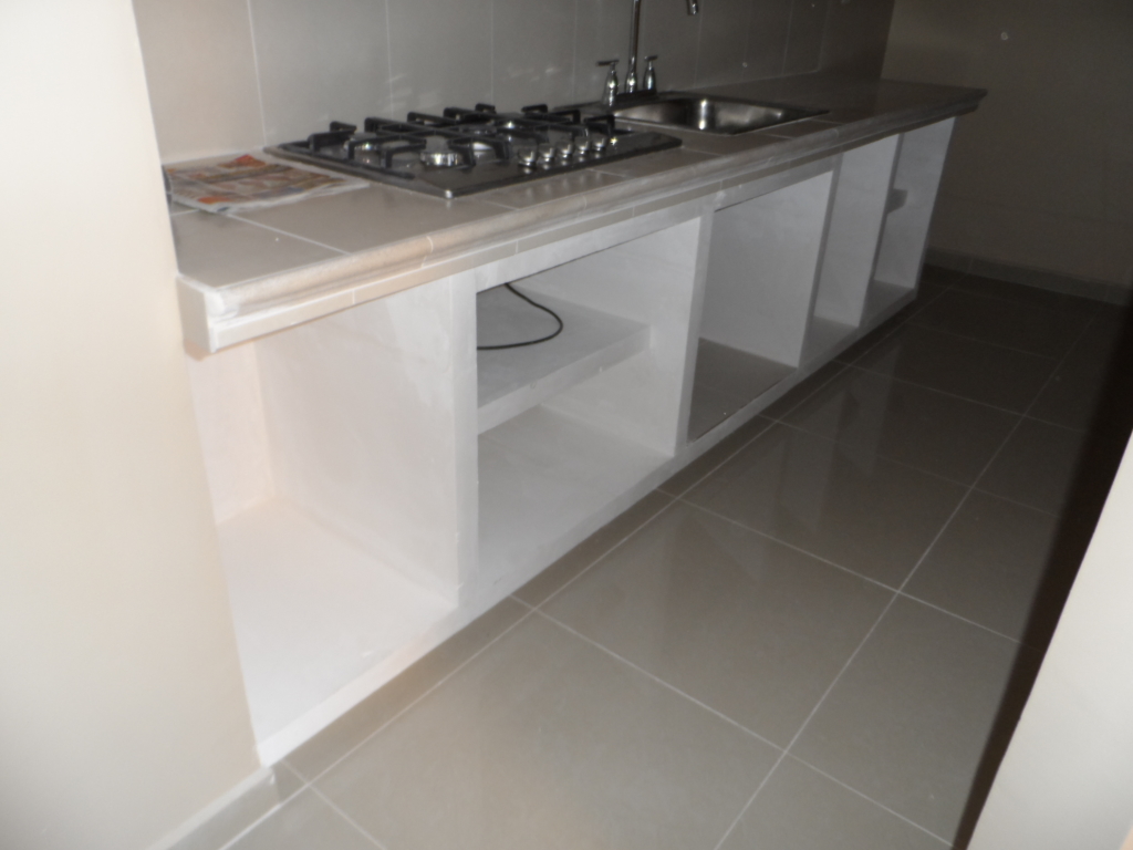 https://twitter.com/mueblespvc